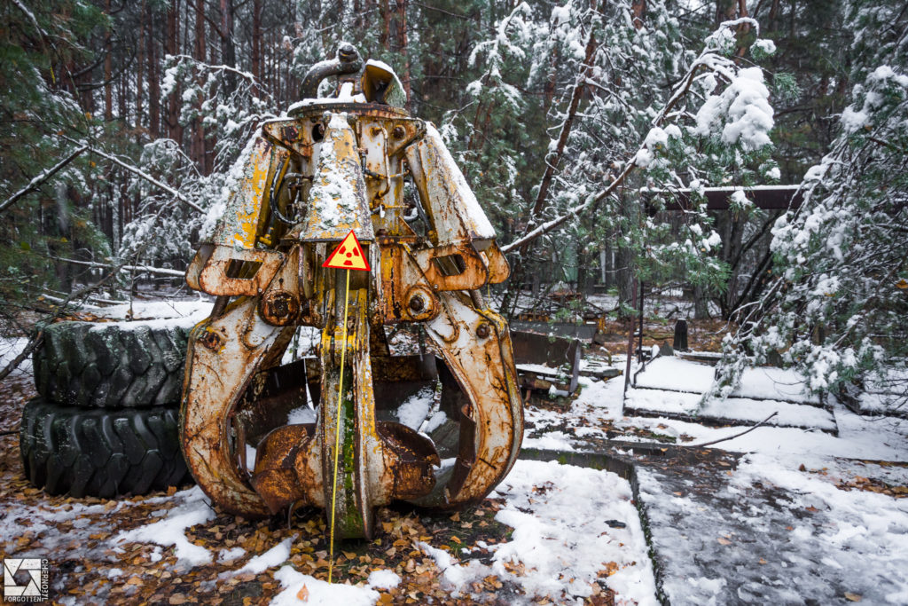 Radioactive Crane Claw in Chernobyl – Forgotten Chernobyl