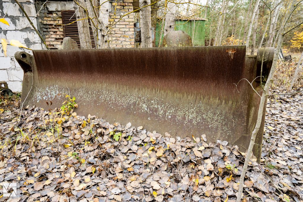 Komatsu D155W remote control bulldozer in Chernobyl – Forgotten Chernobyl